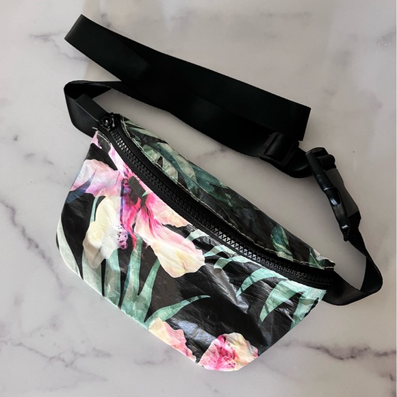 ALOHA Collection | Bags | Aloha Collection Hip Pack Floral Print | Poshmark